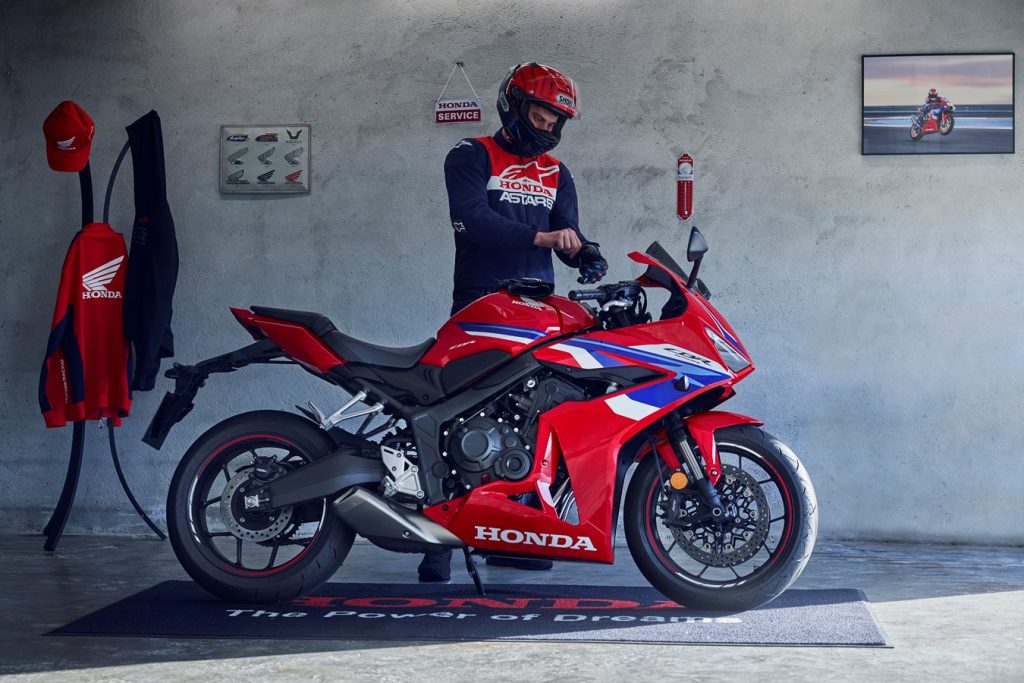 Honda CBR 650 R | Ficha técnica, precio y financiación
