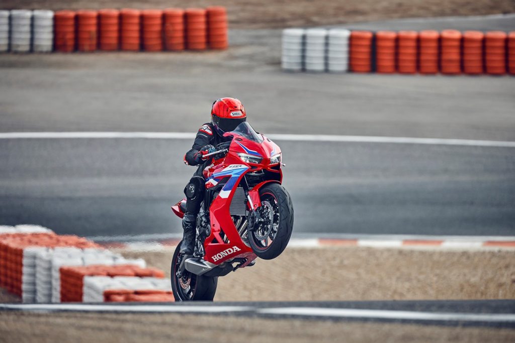Honda CBR 650 R | Ficha técnica, precio y financiación