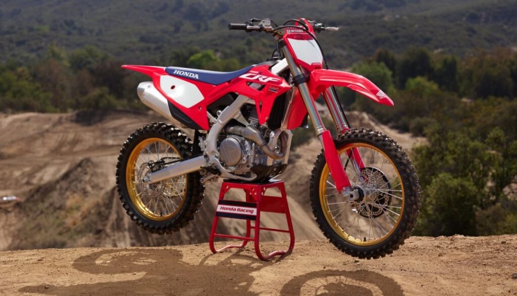 Honda presenta su nuevo modelo off-road CRF450R